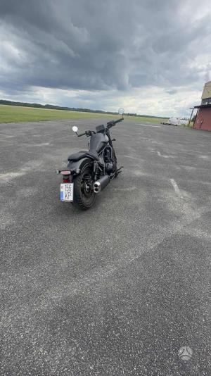 Melns Honda CMX 2025 Kauņa, ar dzinēja tilpumu 1.10 L un nobraukumu 3 tūkst. km par 9500 €, foto 3 vietnē AUTOMOTO.COM.LV