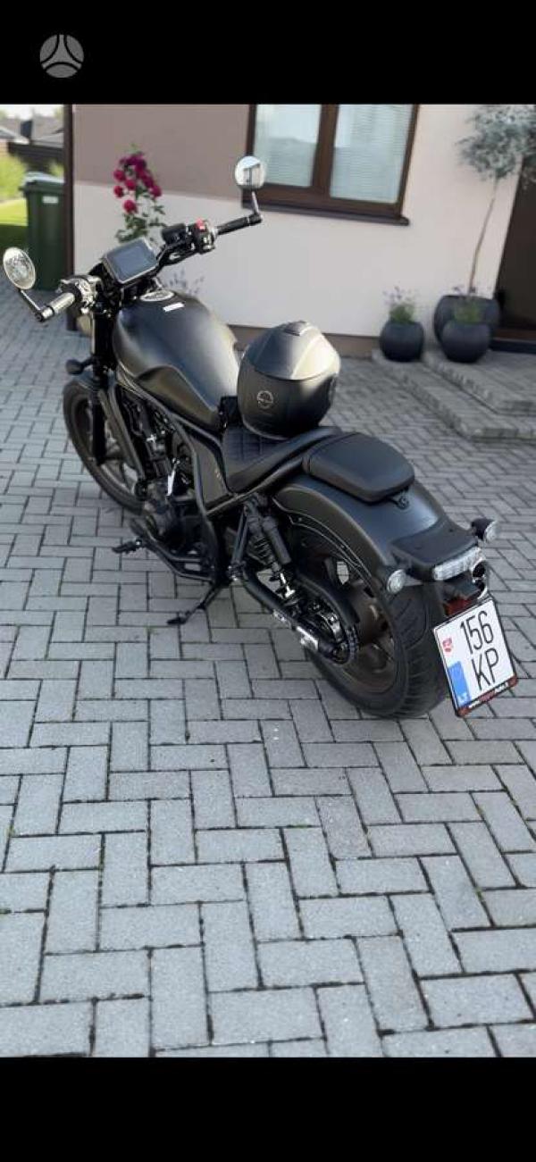 Melns Honda CMX 2025 Kauņa, ar dzinēja tilpumu 1.10 L un nobraukumu 3 tūkst. km par 9500 €, foto 4 vietnē AUTOMOTO.COM.LV