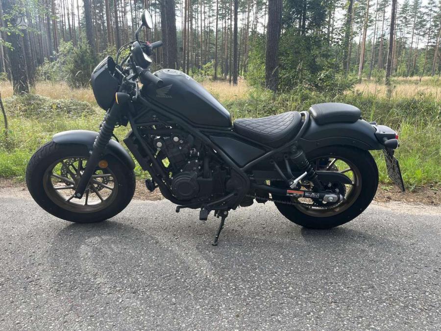 Black Honda CMX 2025 in Nemencine, with an engine capacity of 0.47 L and mileage of 6 thousand km for 6250 €, photo 3 on AUTOMOTO.COM.LV