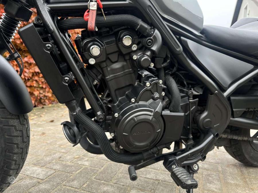 Pelēks Honda CMX 2023 Šauļi, ar dzinēja tilpumu 0.50 L un nobraukumu 10 tūkst. km par 5250 €, foto 15 vietnē AUTOMOTO.COM.LV