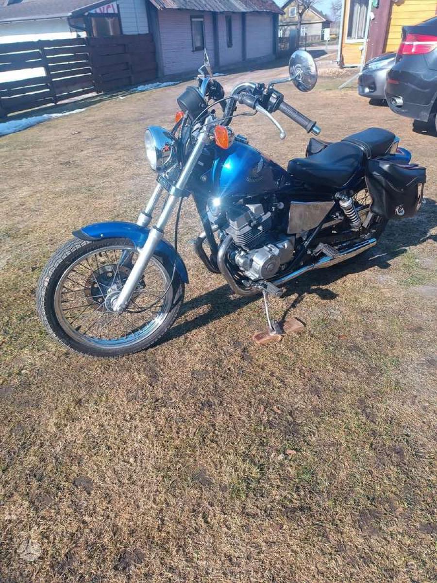 Honda CMX 1990 in Moletai, with an engine capacity of 0.25 L and mileage of 29 thousand km for 950 €, photo 3 on AUTOMOTO.COM.LV