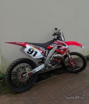 Honda CR 125 2000 in Tallinn, with an engine capacity of 0.13 L and mileage of 0 thousand km for 2600 €, photo 3 on AUTOMOTO.COM.LV