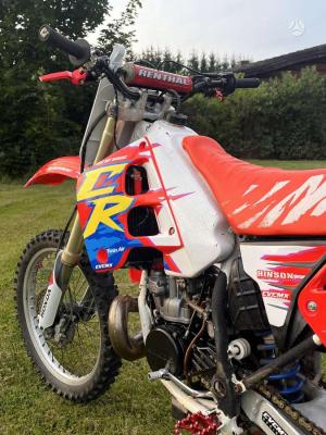 Honda CR 1990 in Vilnius, with an engine capacity of 0.25 L and mileage of 0 thousand km for 2500 €, photo 5 on AUTOMOTO.COM.LV