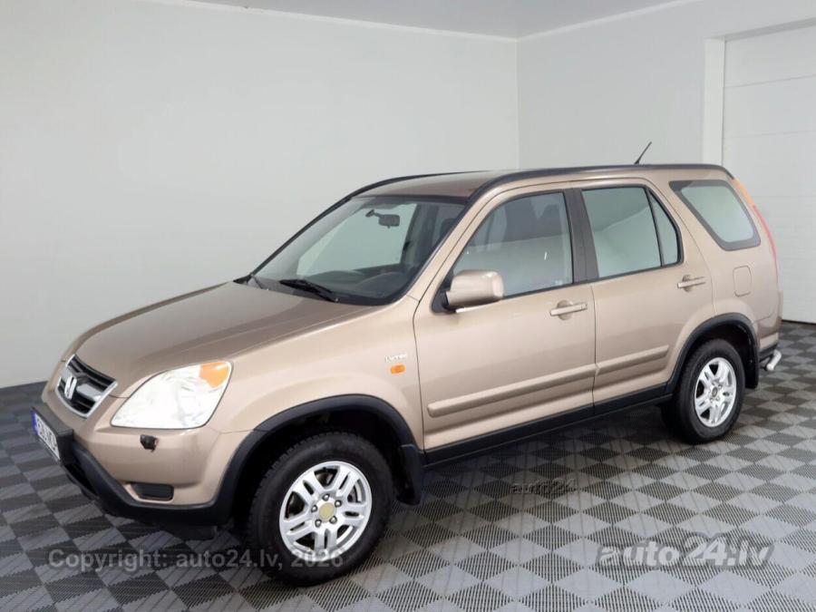 Smilšu krāsa Honda CR-V 2002 Tallina, ar dzinēja tilpumu 2.00 L un nobraukumu 216 tūkst. km par 1999 €, foto 2 vietnē AUTOMOTO.COM.LV