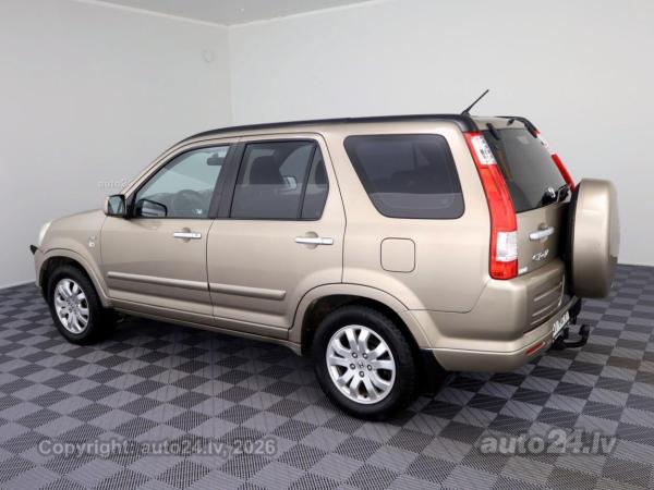 Beige Honda CR-V 2006 in Tallinn, with an engine capacity of 2.00 L and mileage of 398 thousand km for 1499 €, photo 4 on AUTOMOTO.COM.LV