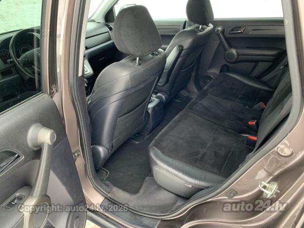 Smilšu krāsa Honda CR-V 2012 Rakvere, ar dzinēja tilpumu 2.00 L un nobraukumu 174 tūkst. km par 8900 €, foto 11 vietnē AUTOMOTO.COM.LV