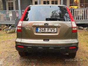 Smilšu krāsa Honda CR-V 2008 Tallina, ar dzinēja tilpumu 2.20 L un nobraukumu 276 tūkst. km par 5900 €, foto 7 vietnē AUTOMOTO.COM.LV