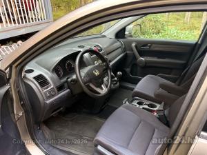 Smilšu krāsa Honda CR-V 2008 Tallina, ar dzinēja tilpumu 2.20 L un nobraukumu 276 tūkst. km par 5900 €, foto 10 vietnē AUTOMOTO.COM.LV