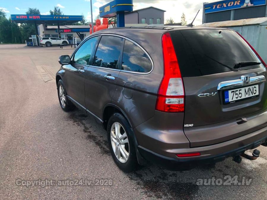 Бежевый Хонда СРВ 2010 в Вильянди, объемом двигателя 2.00 л и пробегом 176 тыс. км за 7900 €, фото 3 на AUTOMOTO.COM.LV