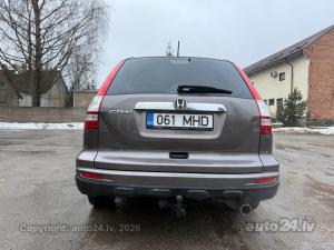 Smilšu krāsa Honda CR-V 2011 Tartu, ar dzinēja tilpumu 2.00 L un nobraukumu 230 tūkst. km par 5950 €, foto 2 vietnē AUTOMOTO.COM.LV