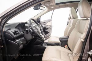 Smilšu krāsa Honda CR-V 2015 Tallina, ar dzinēja tilpumu 2.00 L un nobraukumu 171 tūkst. km par 14899 €, foto 9 vietnē AUTOMOTO.COM.LV