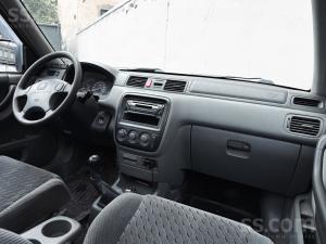 Black Honda CR-V 1999 in Riga, with an engine capacity of 2.00 L and mileage of 306 thousand km for 1350 €, photo 9 on AUTOMOTO.COM.LV