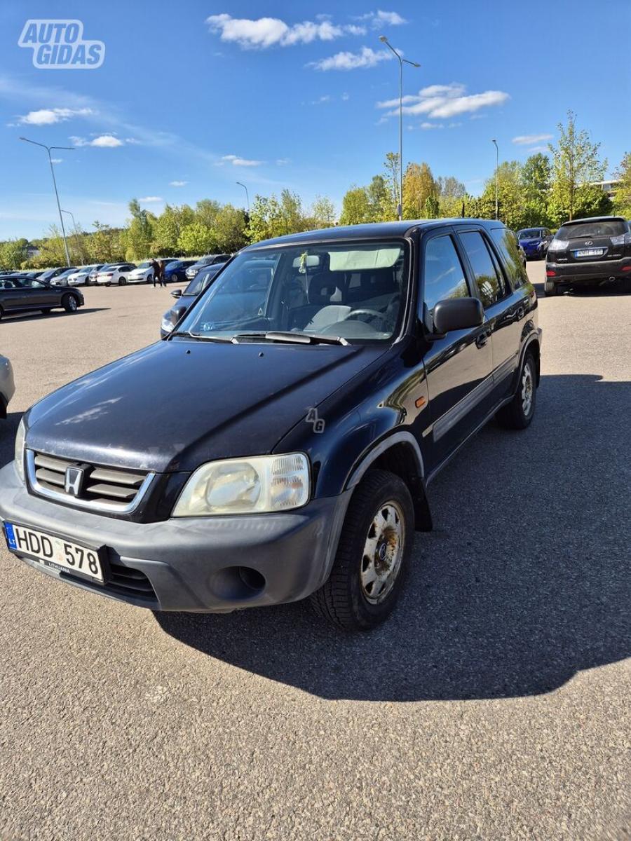 Melns Honda CR-V 2000 Viļņa, ar dzinēja tilpumu 2.00 L un nobraukumu 506 tūkst. km par 900 €, foto 2 vietnē AUTOMOTO.COM.LV