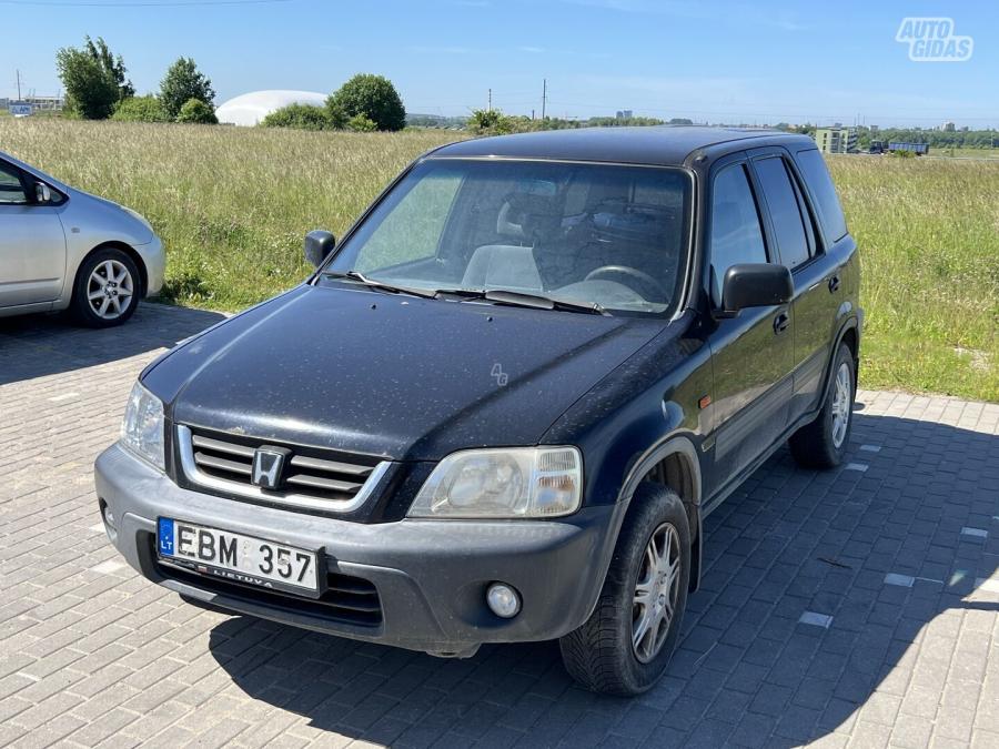 Черный Хонда СРВ 2000 в Клайпеда, объемом двигателя 2.20 л и пробегом 219 тыс. км за 1000 €, фото 3 на AUTOMOTO.COM.LV