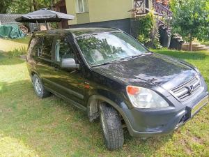 Black Honda CR-V 2003 in Jurbarkas, with an engine capacity of 2.00 L and mileage of 323 thousand km for 1500 €, photo 4 on AUTOMOTO.COM.LV