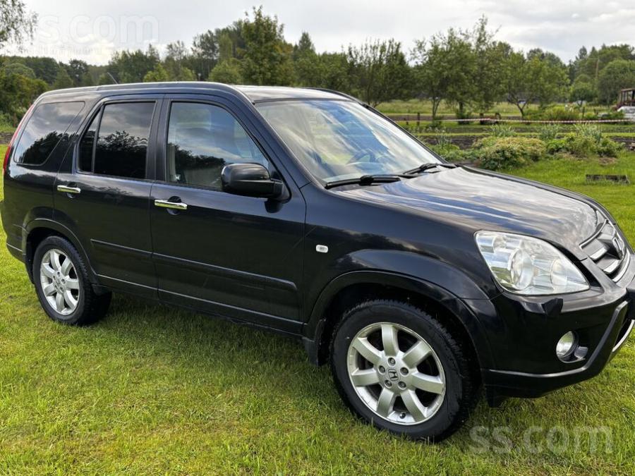 Melns Honda CR-V 2005 Ludza, ar dzinēja tilpumu 2.20 L un nobraukumu 349 tūkst. km par 2800 €, foto 2 vietnē AUTOMOTO.COM.LV