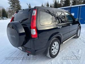 Melns Honda CR-V 2005 Paide, ar dzinēja tilpumu 2.00 L un nobraukumu 211 tūkst. km par 3790 €, foto 5 vietnē AUTOMOTO.COM.LV
