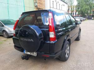 Melns Honda CR-V 2005 Daugavpils, ar dzinēja tilpumu 2.20 L un nobraukumu 0 tūkst. km par 3650 €, foto 7 vietnē AUTOMOTO.COM.LV