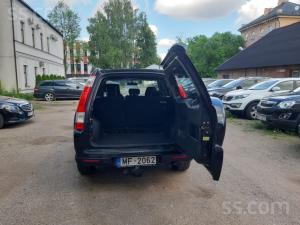 Melns Honda CR-V 2005 Daugavpils, ar dzinēja tilpumu 2.20 L un nobraukumu 0 tūkst. km par 3650 €, foto 22 vietnē AUTOMOTO.COM.LV