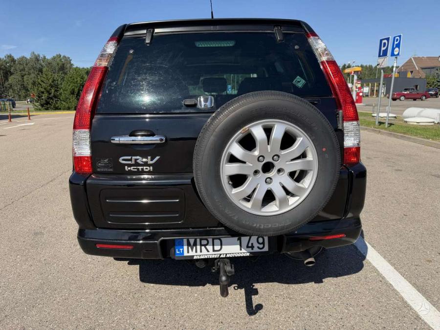 Melns Honda CR-V 2005 Kauņa, ar dzinēja tilpumu 2.20 L un nobraukumu 257 tūkst. km par 2700 €, foto 6 vietnē AUTOMOTO.COM.LV