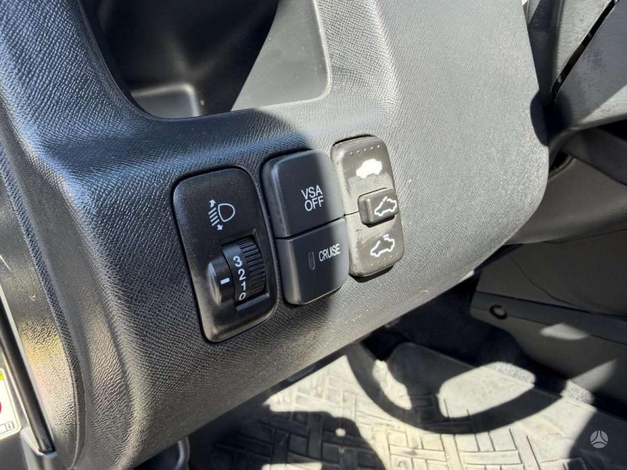 Melns Honda CR-V 2005 Kauņa, ar dzinēja tilpumu 2.20 L un nobraukumu 257 tūkst. km par 2700 €, foto 10 vietnē AUTOMOTO.COM.LV