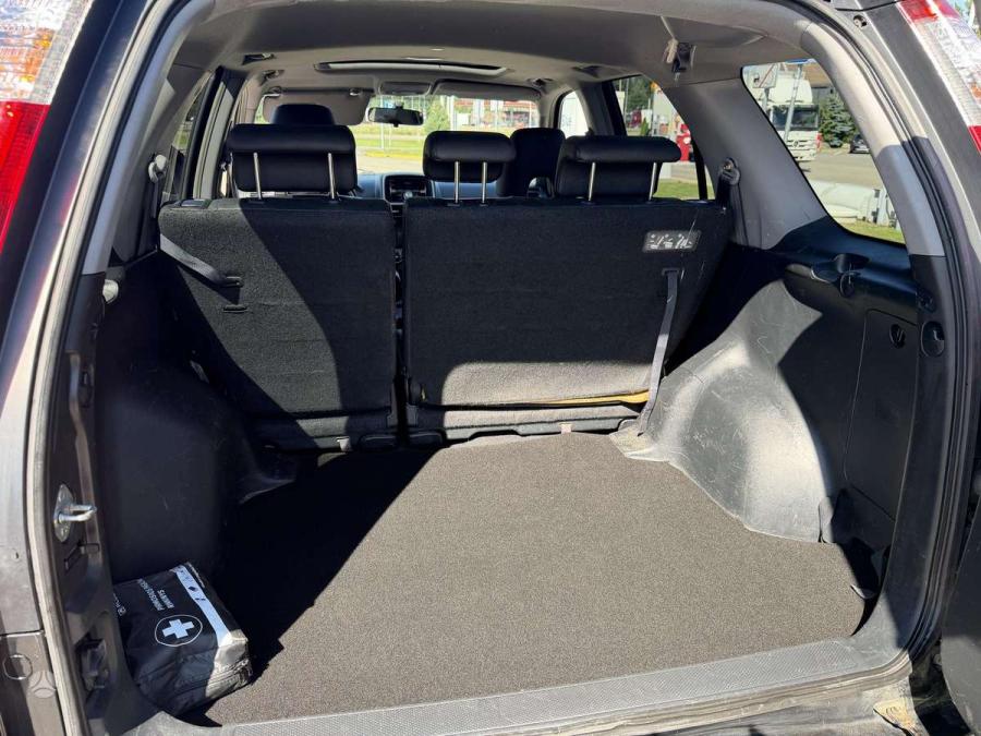 Melns Honda CR-V 2005 Kauņa, ar dzinēja tilpumu 2.20 L un nobraukumu 257 tūkst. km par 2700 €, foto 15 vietnē AUTOMOTO.COM.LV