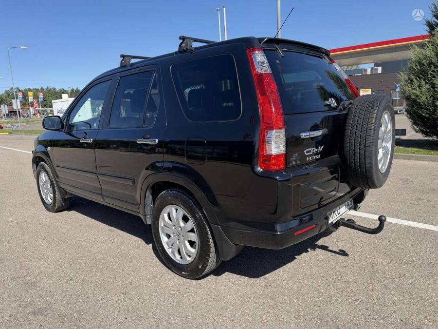 Melns Honda CR-V 2005 Kauņa, ar dzinēja tilpumu 2.20 L un nobraukumu 257 tūkst. km par 2700 €, foto 19 vietnē AUTOMOTO.COM.LV