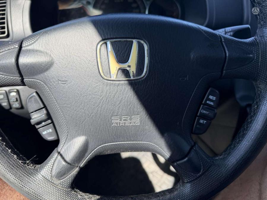 Melns Honda CR-V 2005 Kauņa, ar dzinēja tilpumu 2.20 L un nobraukumu 257 tūkst. km par 2700 €, foto 24 vietnē AUTOMOTO.COM.LV