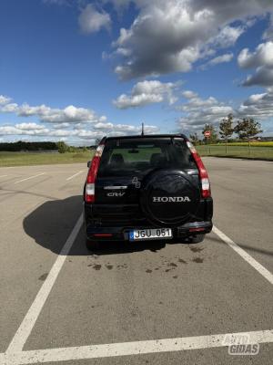 Melns Honda CR-V 2006 Šauļi, ar dzinēja tilpumu 2.20 L un nobraukumu 278 tūkst. km par 2500 €, foto 7 vietnē AUTOMOTO.COM.LV