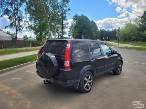 Black Honda CR-V 2006 in Vilnius, with an engine capacity of 2.20 L and mileage of 367 thousand km for 2650 €, photo 7 on AUTOMOTO.COM.LV