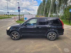 Black Honda CR-V 2006 in Vilnius, with an engine capacity of 2.20 L and mileage of 367 thousand km for 2650 €, photo 8 on AUTOMOTO.COM.LV