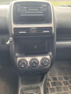 Black Honda CR-V 2006 in Vilnius, with an engine capacity of 2.20 L and mileage of 367 thousand km for 2650 €, photo 11 on AUTOMOTO.COM.LV
