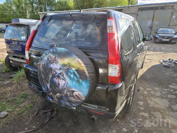 Melns Honda CR-V 2006 Rīga, ar dzinēja tilpumu 2.00 L un nobraukumu 401 tūkst. km par 1550 €, foto 4 vietnē AUTOMOTO.COM.LV