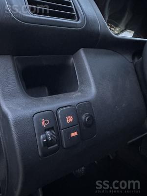 Melns Honda CR-V 2006 Rēzekne, ar dzinēja tilpumu 2.20 L un nobraukumu 243 tūkst. km par 2950 €, foto 6 vietnē AUTOMOTO.COM.LV