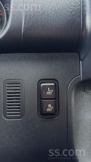 Melns Honda CR-V 2006 Rīga, ar dzinēja tilpumu 2.00 L un nobraukumu 297 tūkst. km par 1850 €, foto 11 vietnē AUTOMOTO.COM.LV