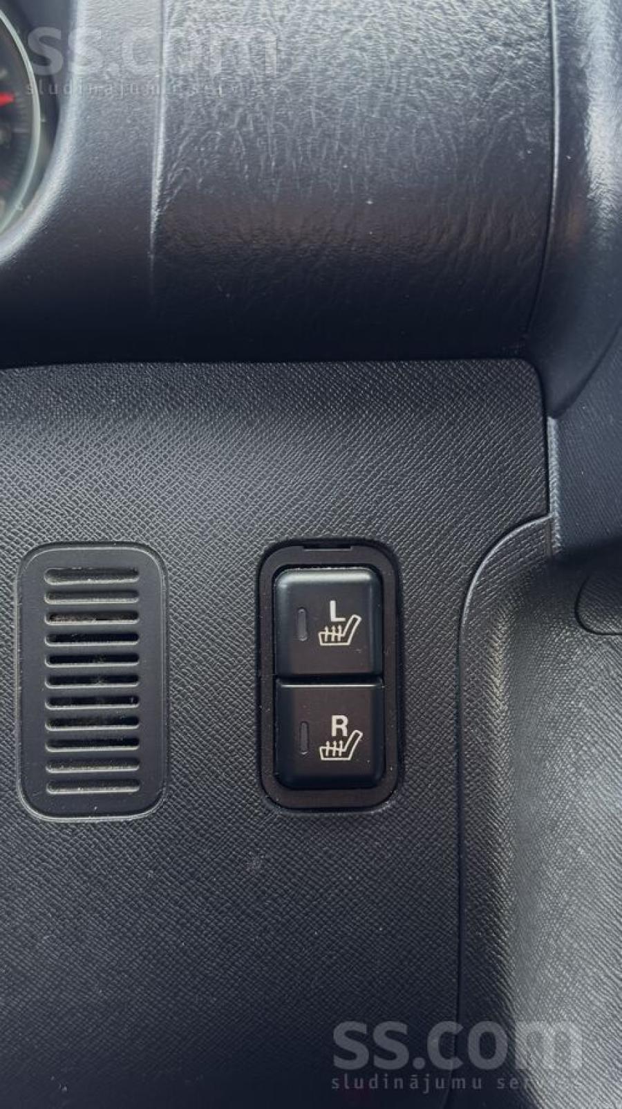 Melns Honda CR-V 2006 Rīga, ar dzinēja tilpumu 2.00 L un nobraukumu 297 tūkst. km par 1850 €, foto 11 vietnē AUTOMOTO.COM.LV