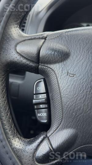 Melns Honda CR-V 2006 Rīga, ar dzinēja tilpumu 2.00 L un nobraukumu 297 tūkst. km par 1850 €, foto 15 vietnē AUTOMOTO.COM.LV