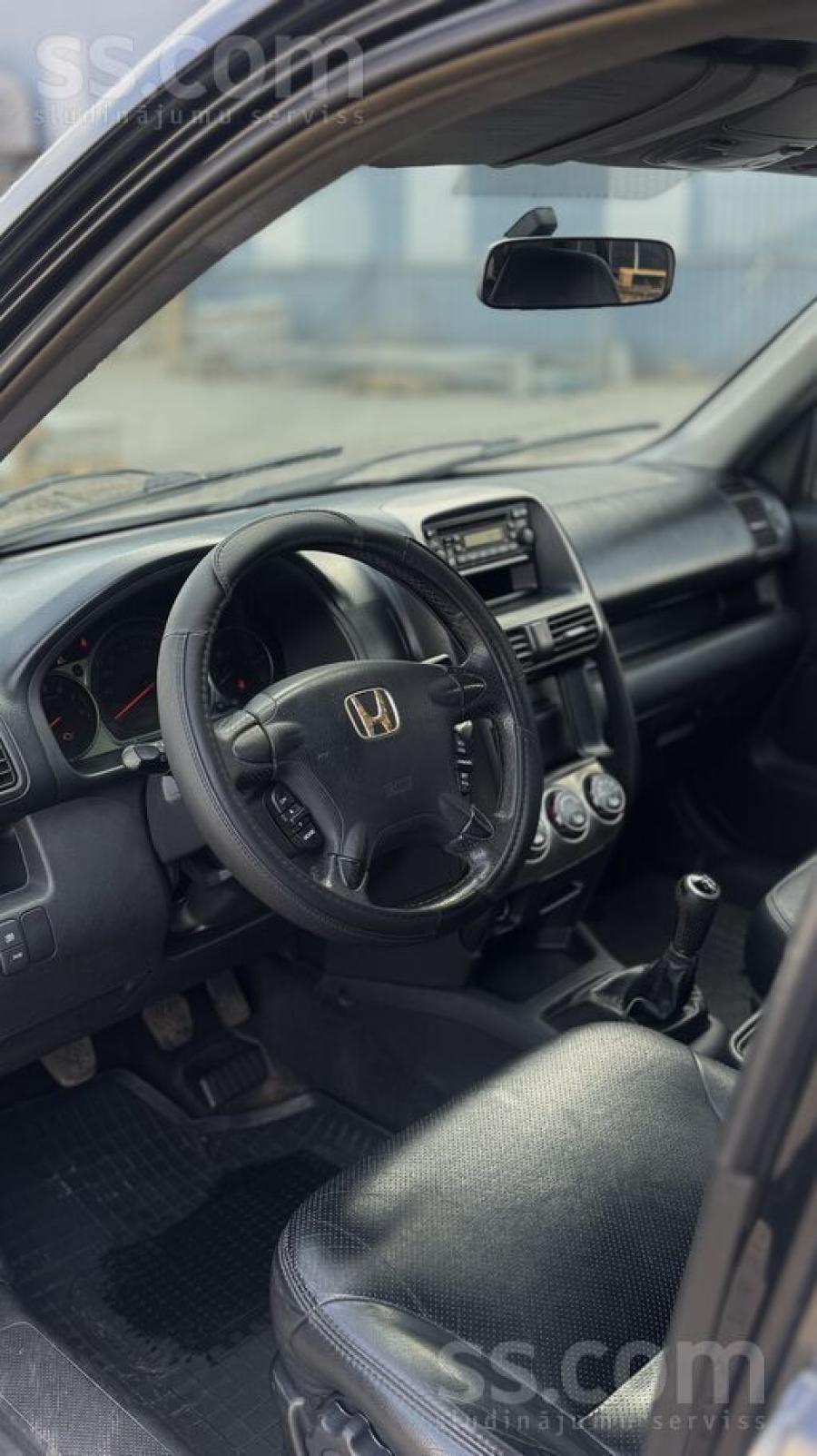 Melns Honda CR-V 2006 Rīga, ar dzinēja tilpumu 2.00 L un nobraukumu 297 tūkst. km par 1850 €, foto 16 vietnē AUTOMOTO.COM.LV