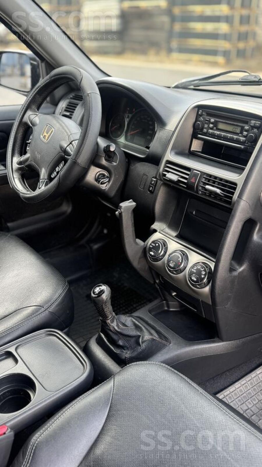 Melns Honda CR-V 2006 Rīga, ar dzinēja tilpumu 2.00 L un nobraukumu 297 tūkst. km par 1850 €, foto 19 vietnē AUTOMOTO.COM.LV