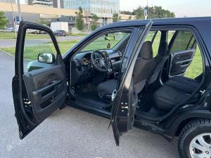Black Honda CR-V 2006 in Vilnius, with an engine capacity of 2.20 L and mileage of 350 thousand km for 1850 €, photo 21 on AUTOMOTO.COM.LV