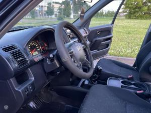 Black Honda CR-V 2006 in Vilnius, with an engine capacity of 2.20 L and mileage of 350 thousand km for 1850 €, photo 33 on AUTOMOTO.COM.LV