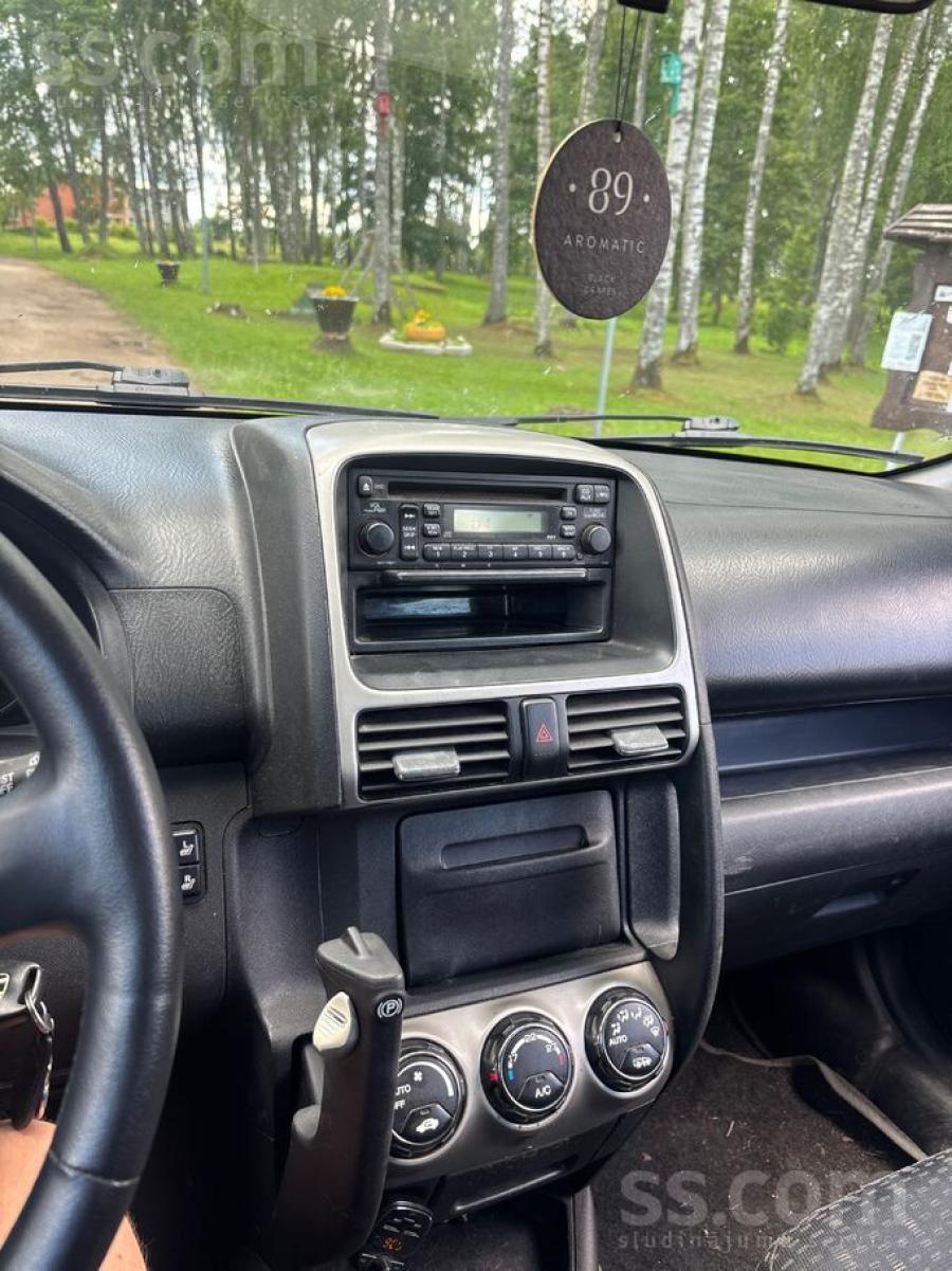 Melns Honda CR-V 2006 Rēzekne, ar dzinēja tilpumu 2.20 L un nobraukumu 245 tūkst. km par 1600 €, foto 9 vietnē AUTOMOTO.COM.LV