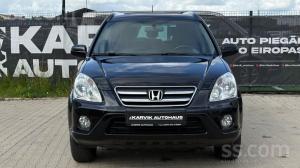 Black Honda CR-V 2006 in Liepaja, with an engine capacity of 2.20 L and mileage of 270 thousand km for 4150 €, photo  on AUTOMOTO.COM.LV
