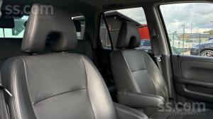 Black Honda CR-V 2006 in Liepaja, with an engine capacity of 2.20 L and mileage of 270 thousand km for 4150 €, photo 19 on AUTOMOTO.COM.LV