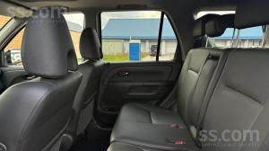 Black Honda CR-V 2006 in Liepaja, with an engine capacity of 2.20 L and mileage of 270 thousand km for 4150 €, photo 22 on AUTOMOTO.COM.LV