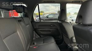 Black Honda CR-V 2006 in Liepaja, with an engine capacity of 2.20 L and mileage of 270 thousand km for 4150 €, photo 24 on AUTOMOTO.COM.LV