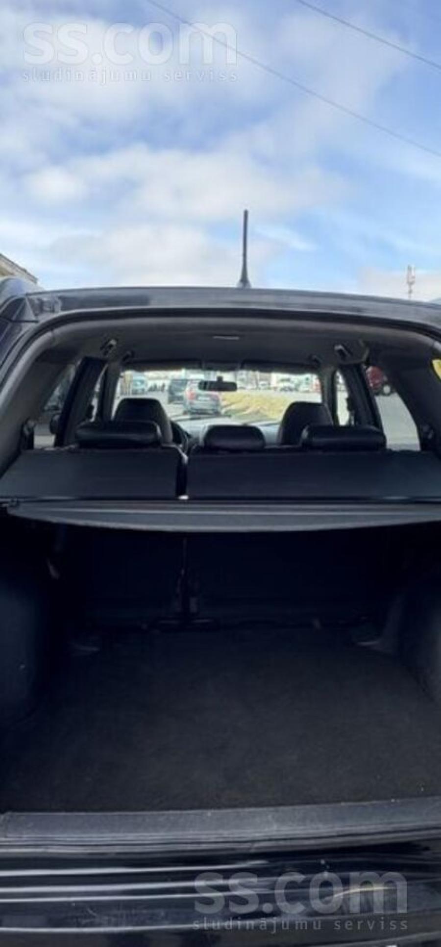 Melns Honda CR-V 2006 Rīga, ar dzinēja tilpumu 2.20 L un nobraukumu 435 tūkst. km par 952 €, foto 6 vietnē AUTOMOTO.COM.LV