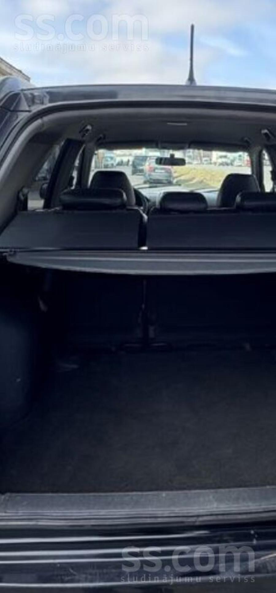 Melns Honda CR-V 2006 Rīga, ar dzinēja tilpumu 2.20 L un nobraukumu 435 tūkst. km par 952 €, foto 15 vietnē AUTOMOTO.COM.LV