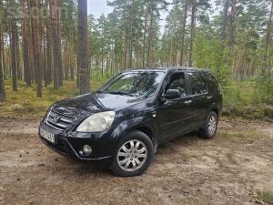 Melns Honda CR-V 2006 Rīga, ar dzinēja tilpumu 2.00 L un nobraukumu 282 tūkst. km par 1250 €, foto  vietnē AUTOMOTO.COM.LV