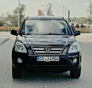Black Honda CR-V 2006 in Vilnius, with an engine capacity of 2.20 L and mileage of 248 thousand km for 4850 €, photo 6 on AUTOMOTO.COM.LV